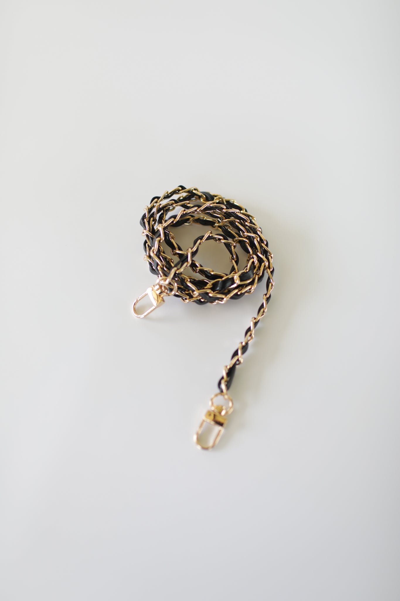 Elektra, Gold and Black Vegan Leather Phone Chain – Yena